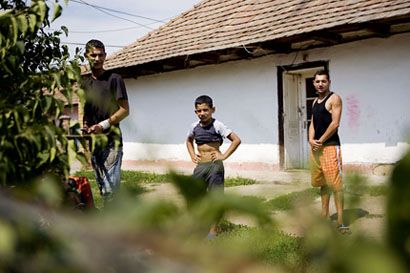 Rasszista a kormány? | 24.hu